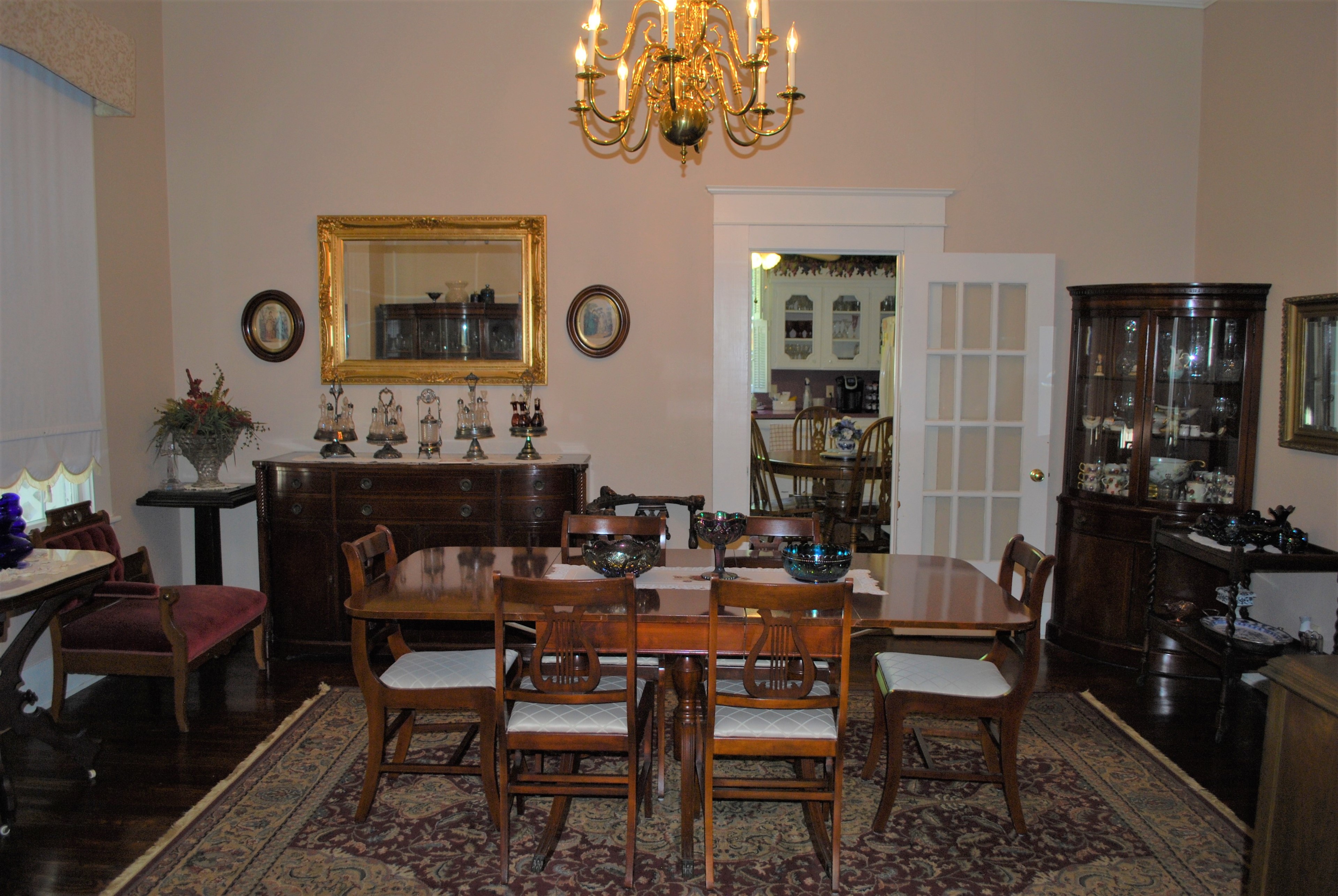 Locations Hub - The Naylor House
