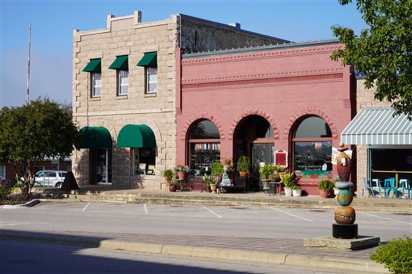 Locations Hub - Marble Falls