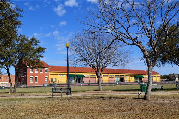 Locations Hub - Santa Fe Crossing - Senior Center