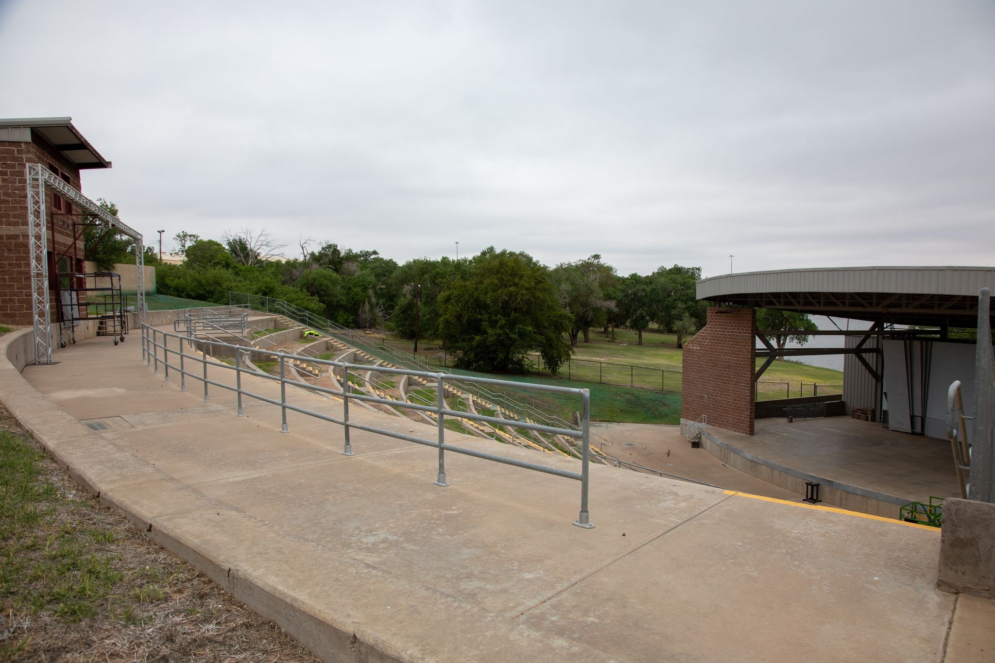 Locations Hub - Moonlight Musicals Amphitheatre at McKenzie Park