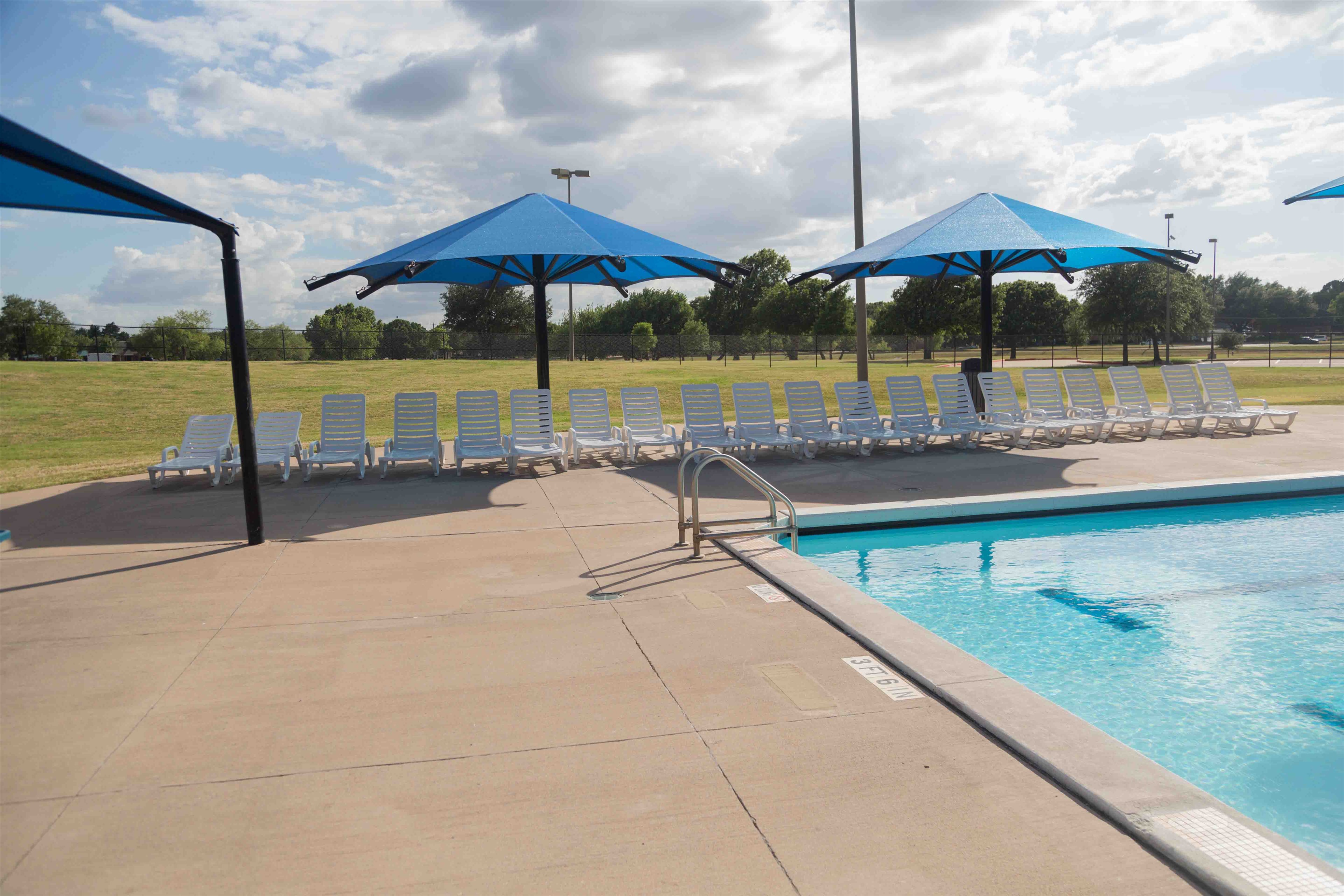 Locations Hub - Allen Bolden Outdoor Pool