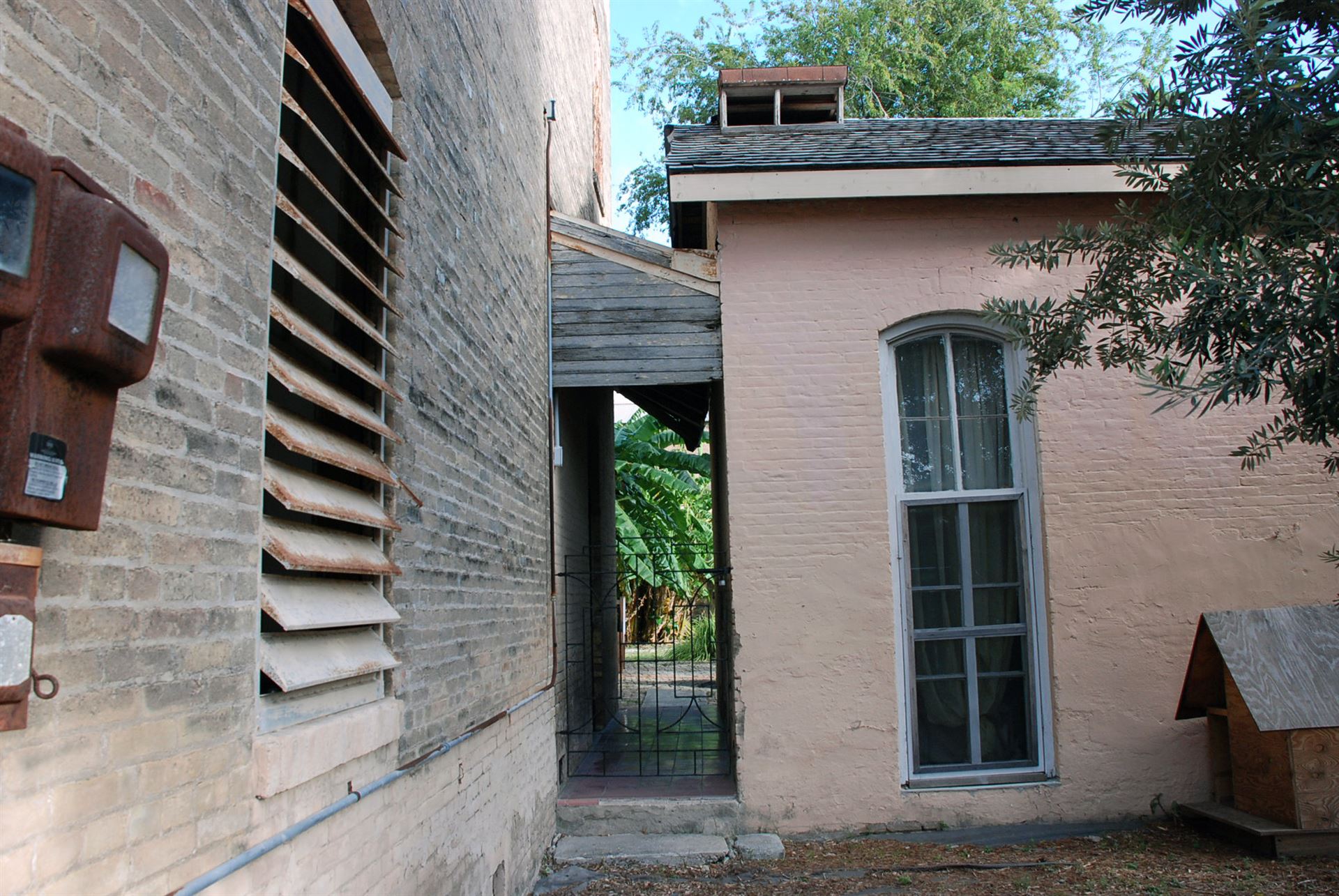 Locations Hub - Pacheco Building