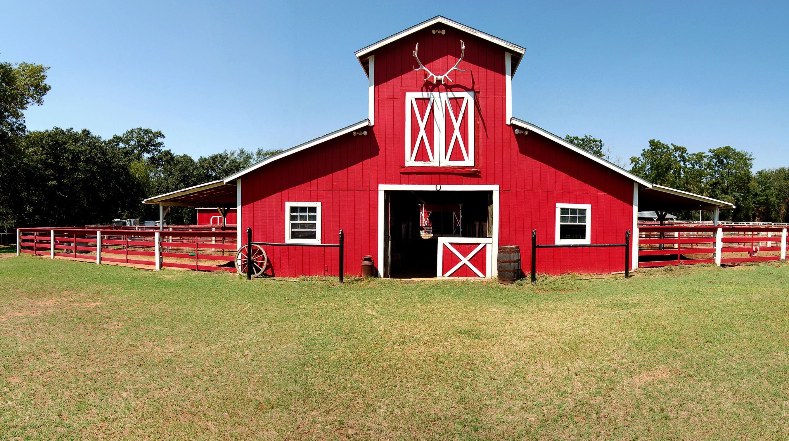 Locations Hub - JR Stables