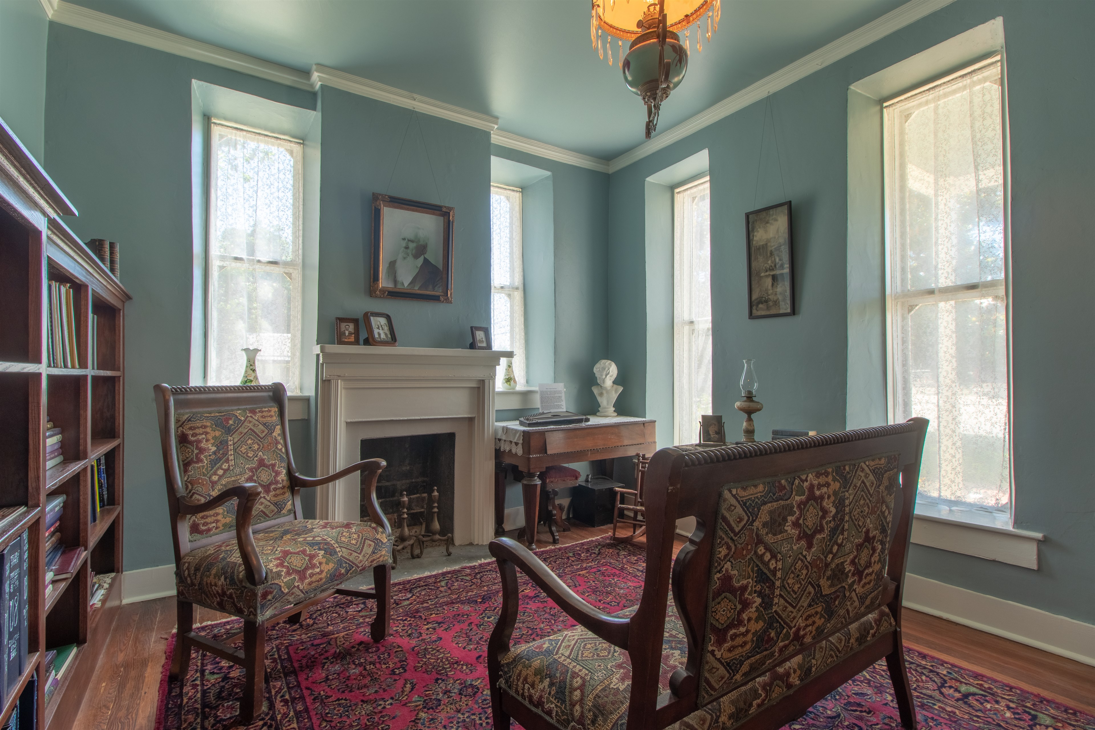 Locations Hub - Stephenville Historical House Museum